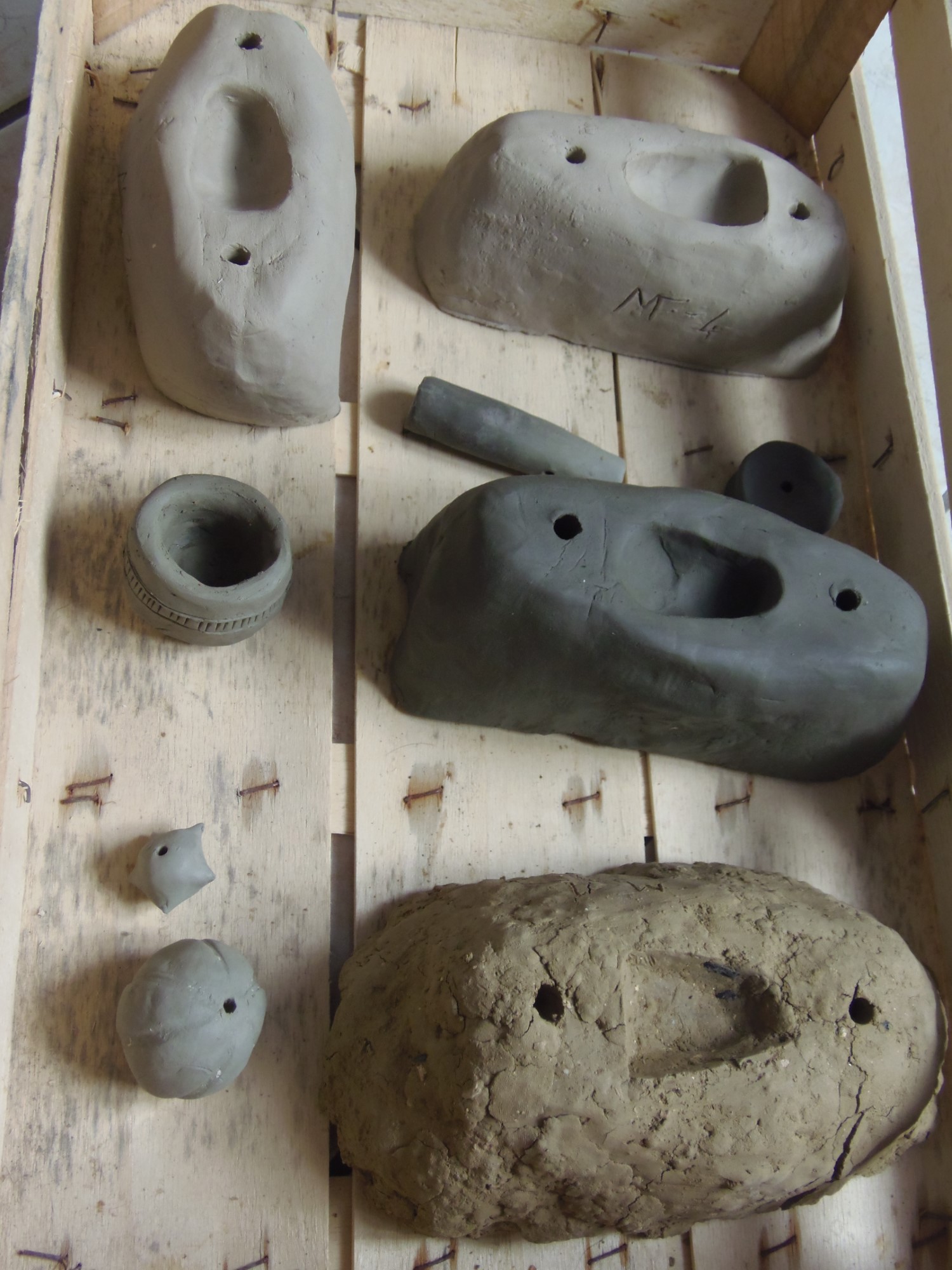 Casting a Copper Age Axe Using a Replica of the Marl Mould Found in ...