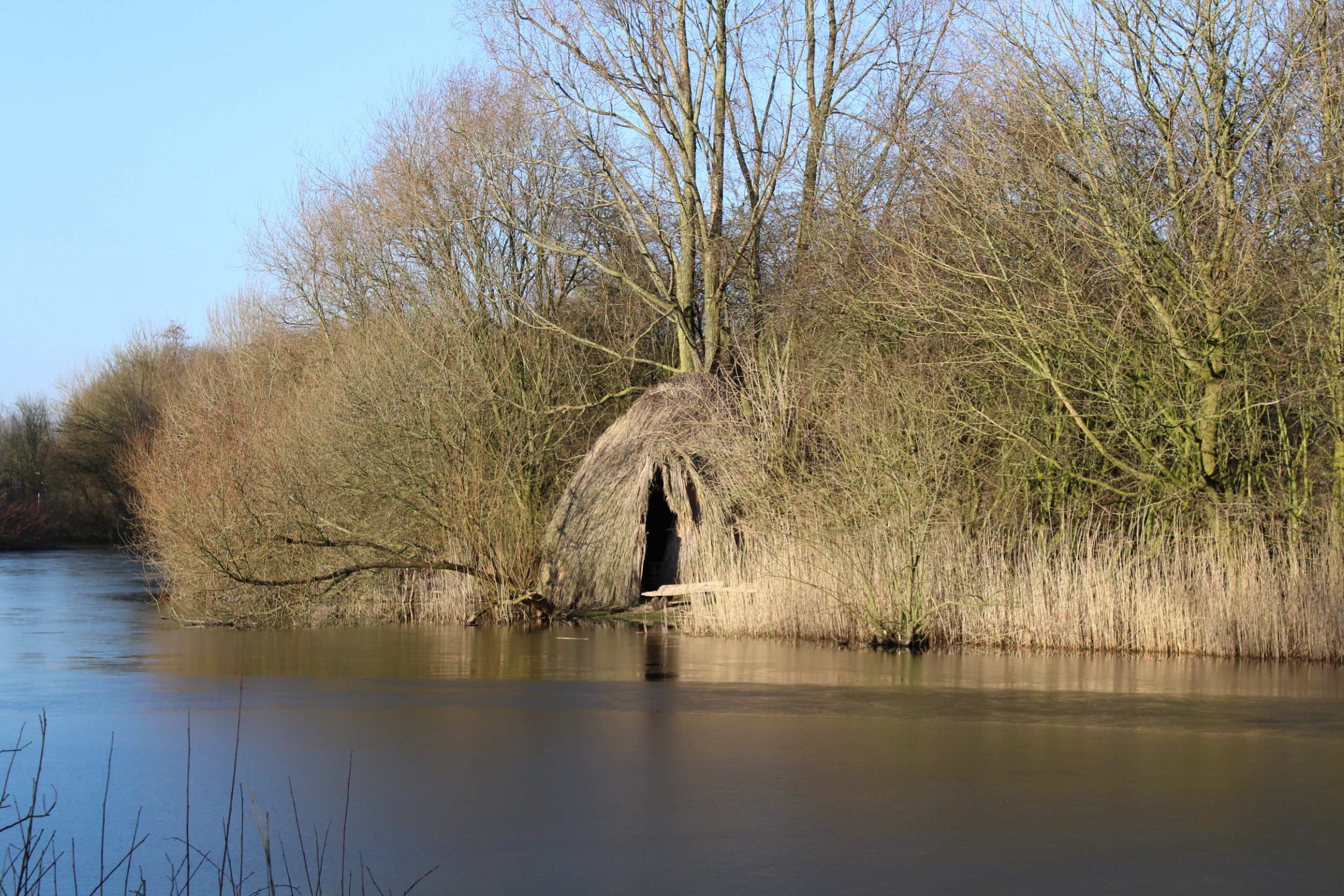 (De)constructing the Mesolithic. A History of Hut Reconstructions in ...