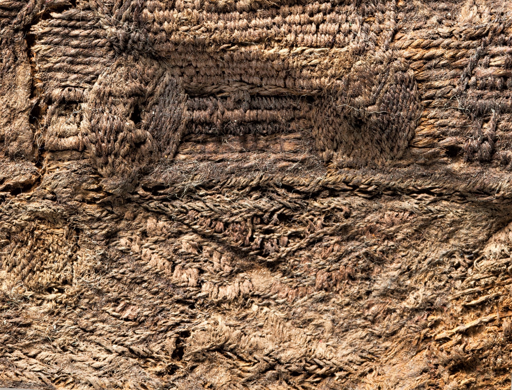 A Tablet Woven Band from the Oseberg Grave: Interpretation of Motif and ...