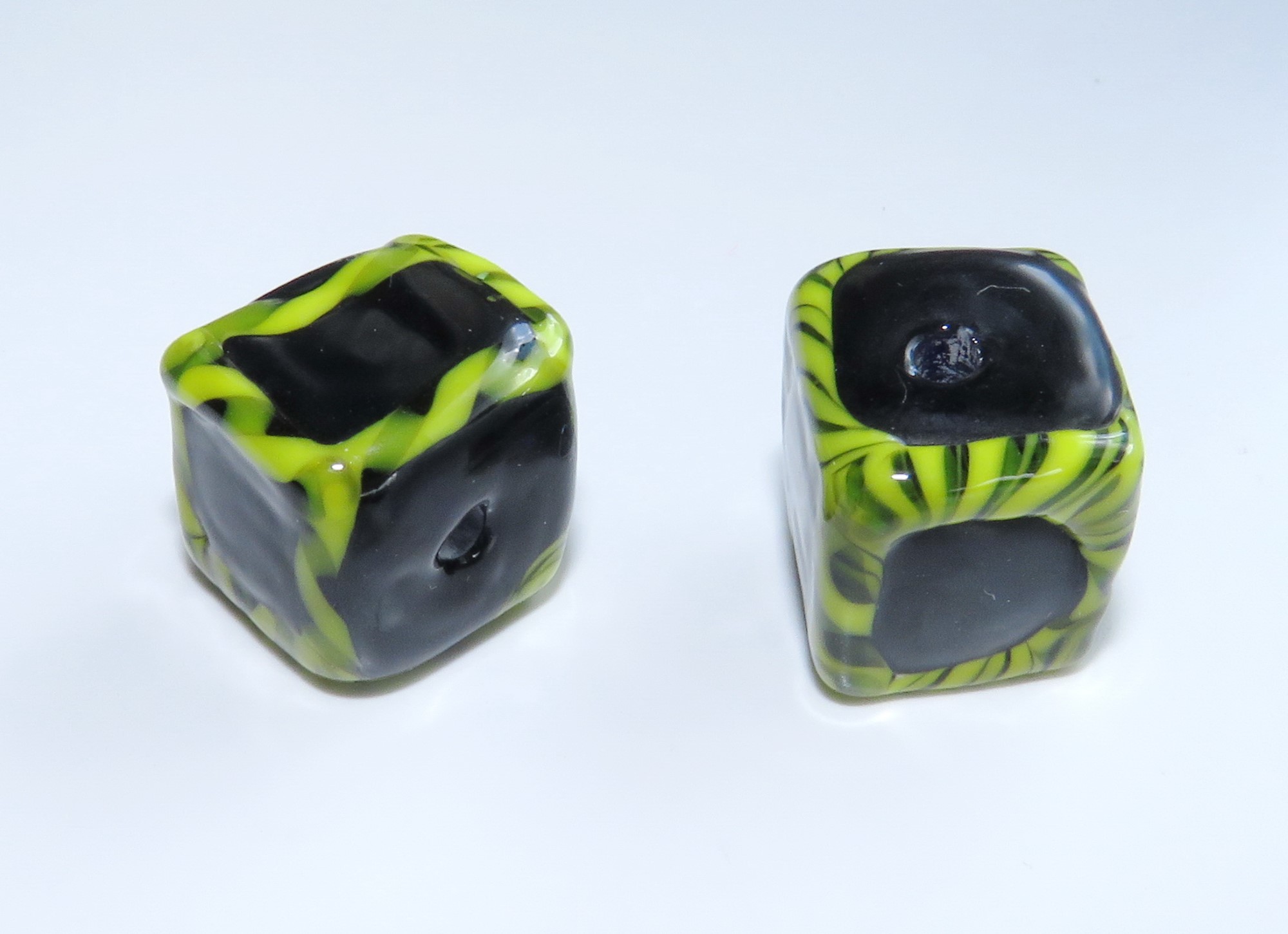 Anglo-Saxon Beads: Redefining The “Traffic Lights” | The EXARC Journal