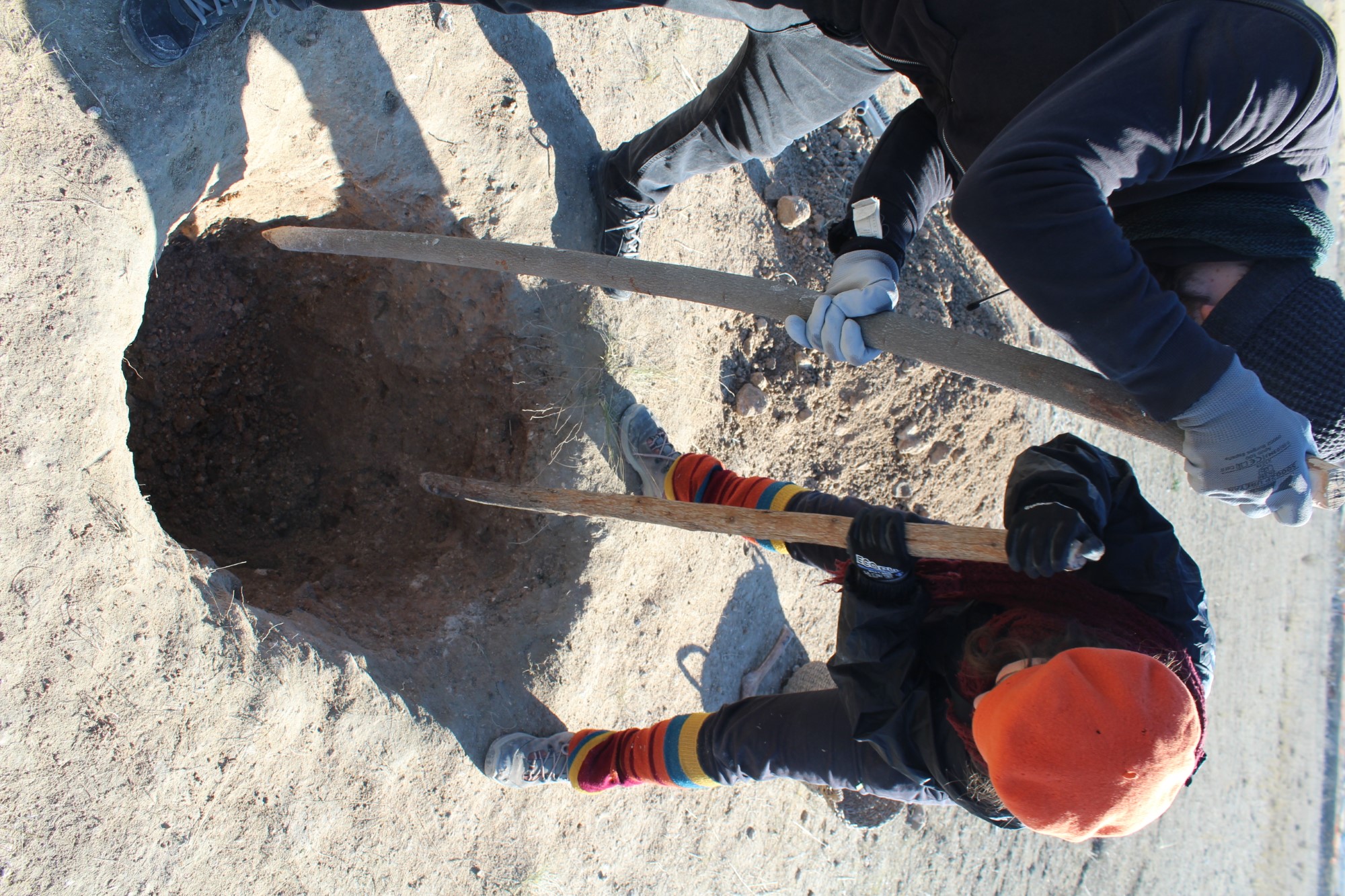 Experimental Approach to Flint Shaft Mining: Understanding the ...