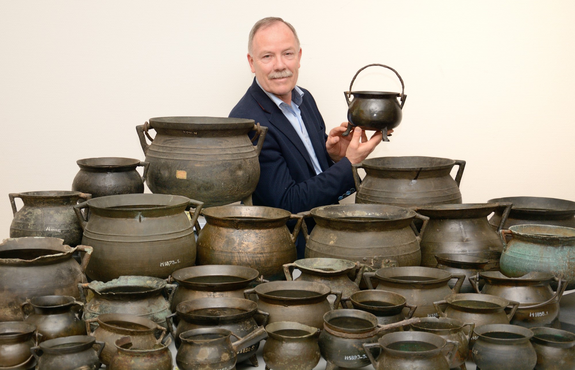 Killing the Cauldron: Experimental Research on Dented Bronze Cauldrons ...