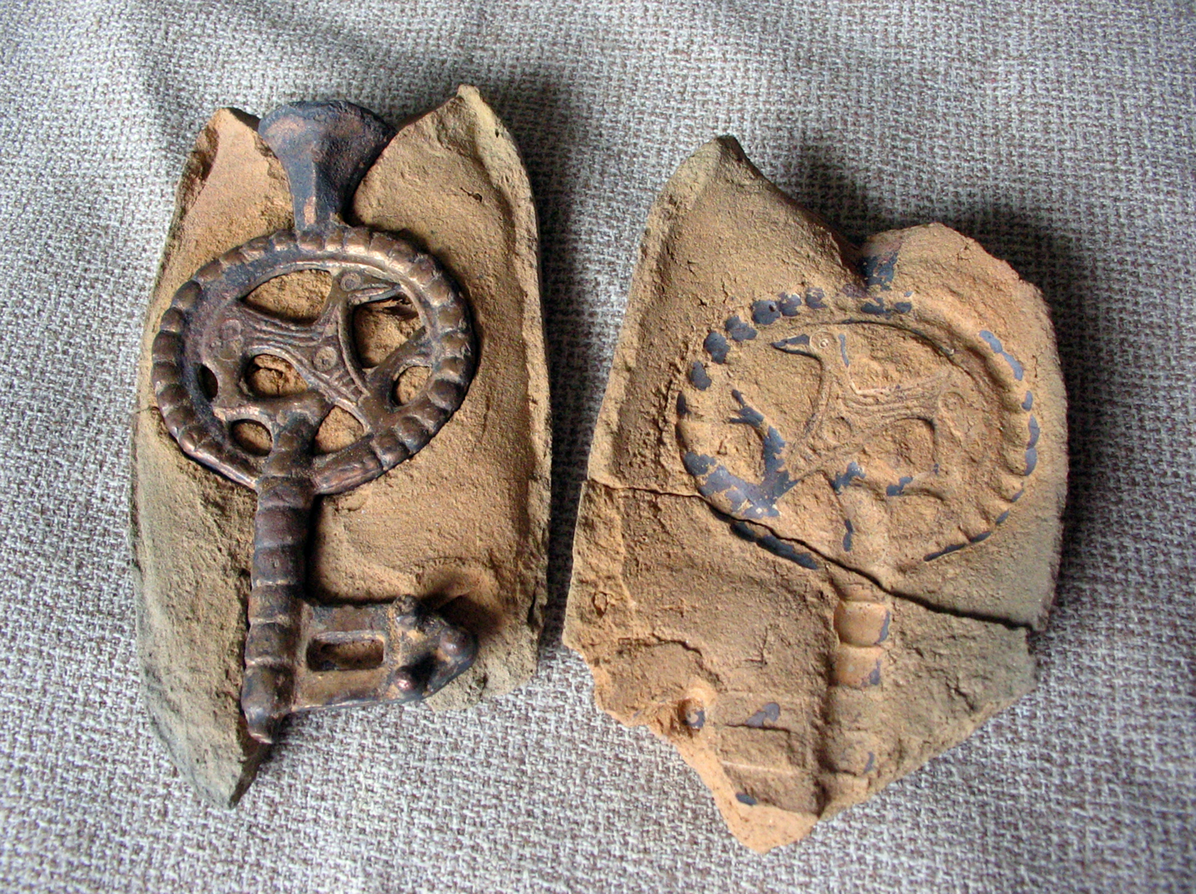 Viking Jewellery Mould Making. Experimental and Reconstructive Aspects ...