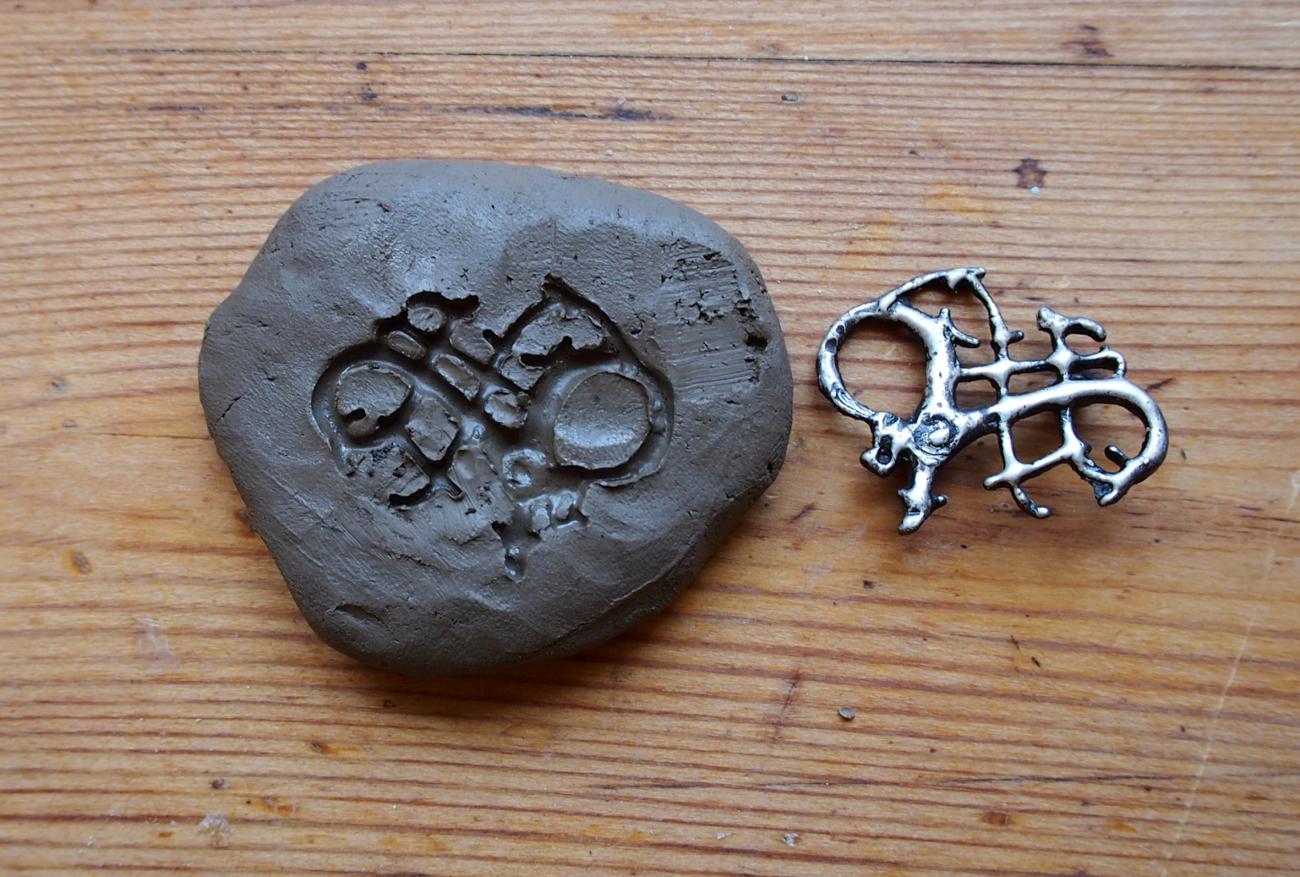Viking Jewellery Mould Making. Experimental and Reconstructive Aspects ...