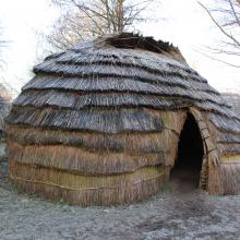 (De)constructing the Mesolithic. A History of Hut Reconstructions in ...